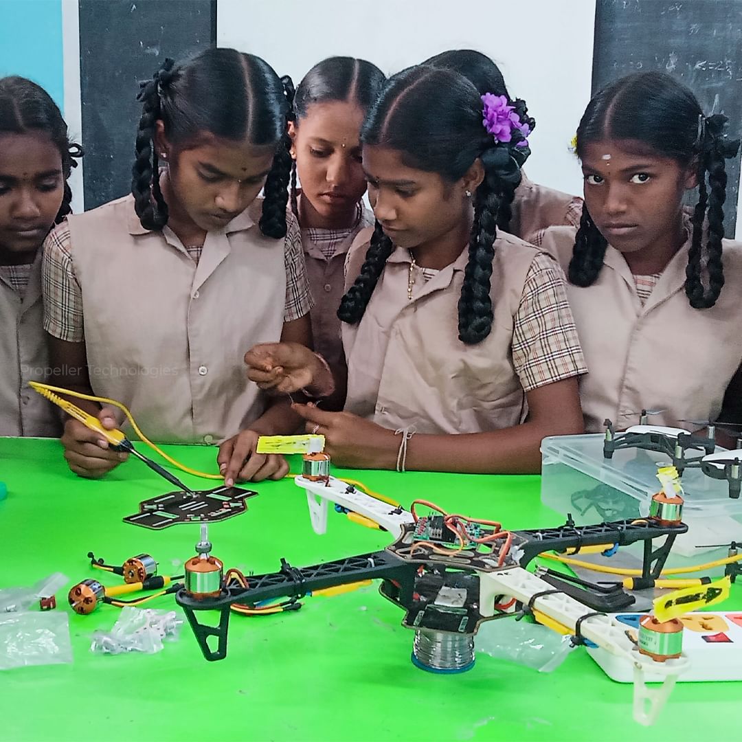 Empower Young Minds with STEM Workshops, STEM Labs & ATAL Labs