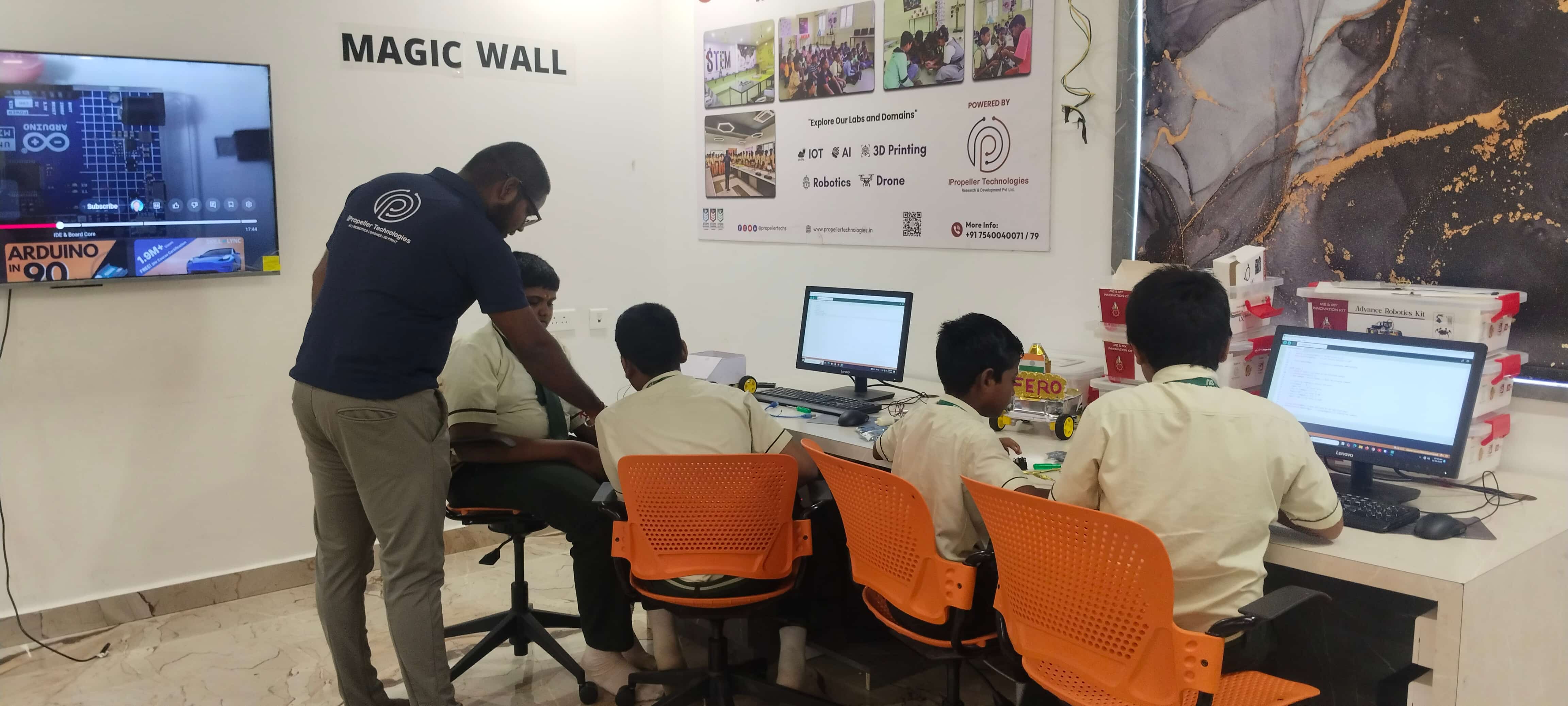 Empower Young Minds with STEM Workshops, STEM Labs & ATAL Labs